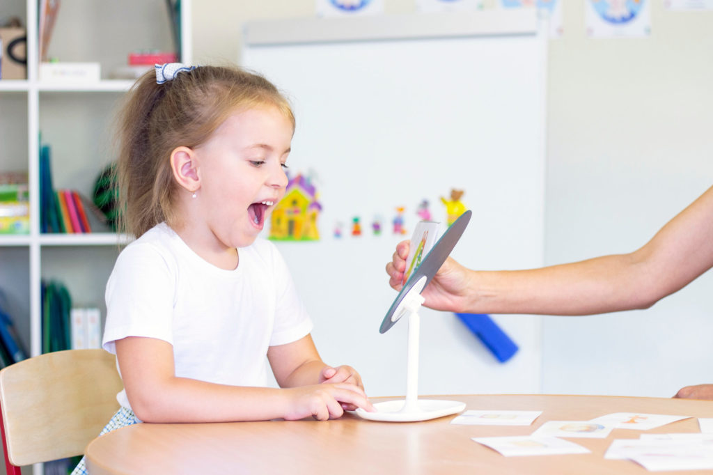 Early Signs of Speech Impairment in Kids | KidsCare