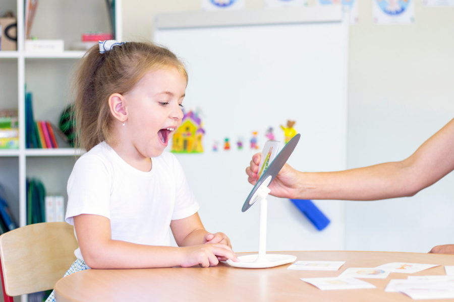 Early Signs of Speech Impairment in Kids | KidsCare